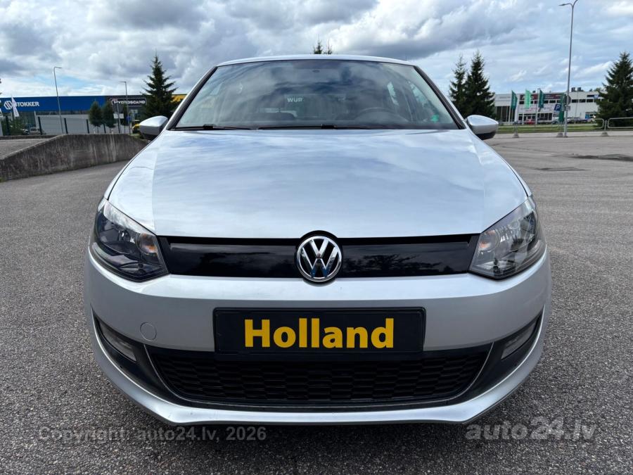 Grey Volkswagen Polo 2010 in Paide, with an engine capacity of 1.20 L and mileage of 182 thousand km for 4990 €, photo 3 on AUTOMOTO.COM.LV