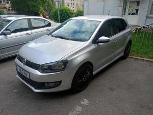 Pelēks Volkswagen Polo 2010 Kauņa, ar dzinēja tilpumu 1.20 L un nobraukumu 267 tūkst. km par 2899 €, foto  vietnē AUTOMOTO.COM.LV