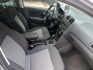 Pelēks Volkswagen Polo 2010 Kauņa, ar dzinēja tilpumu 1.20 L un nobraukumu 267 tūkst. km par 2899 €, foto 10 vietnē AUTOMOTO.COM.LV
