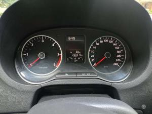 Pelēks Volkswagen Polo 2010 Kauņa, ar dzinēja tilpumu 1.20 L un nobraukumu 267 tūkst. km par 2899 €, foto 13 vietnē AUTOMOTO.COM.LV