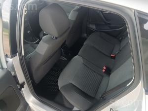 Grey Volkswagen Polo 2010 in Cesis, with an engine capacity of 1.60 L and mileage of 298 thousand km for 2500 €, photo 9 on AUTOMOTO.COM.LV