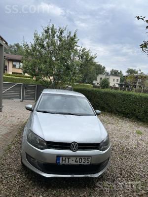 Pelēks Volkswagen Polo 2011 Rīga, ar dzinēja tilpumu 1.40 L un nobraukumu 201 tūkst. km par 2500 €, foto 3 vietnē AUTOMOTO.COM.LV