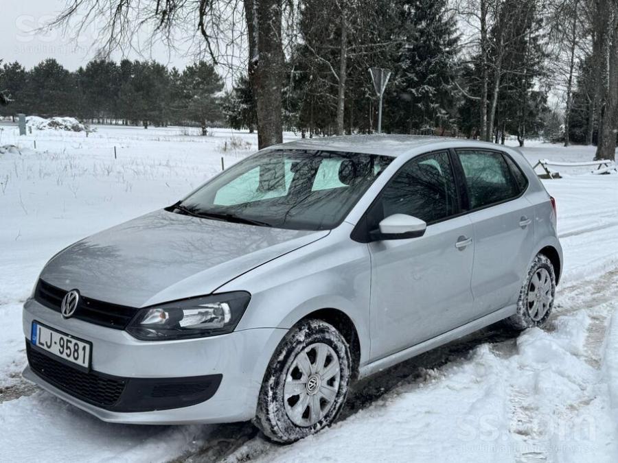 Pelēks Volkswagen Polo 2011 Rīga, ar dzinēja tilpumu 1.20 L un nobraukumu 371 tūkst. km par 2550 €, foto 3 vietnē AUTOMOTO.COM.LV