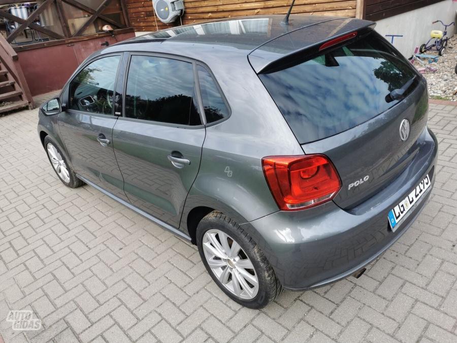Pelēks Volkswagen Polo 2011 Kauņa, ar dzinēja tilpumu 1.60 L un nobraukumu 391 tūkst. km par 3600 €, foto 6 vietnē AUTOMOTO.COM.LV