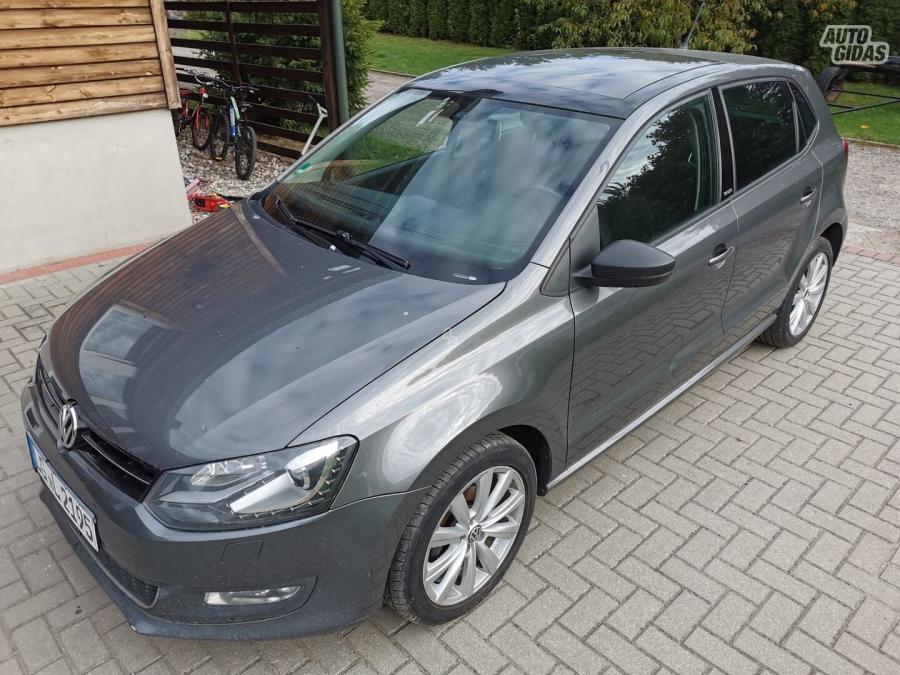 Pelēks Volkswagen Polo 2011 Kauņa, ar dzinēja tilpumu 1.60 L un nobraukumu 391 tūkst. km par 3600 €, foto 7 vietnē AUTOMOTO.COM.LV