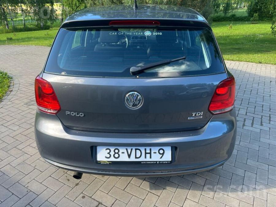 Pelēks Volkswagen Polo 2011 Cēsis, ar dzinēja tilpumu 1.60 L un nobraukumu 285 tūkst. km par 5650 €, foto 6 vietnē AUTOMOTO.COM.LV