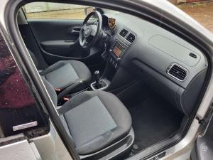 Pelēks Volkswagen Polo 2011 Alīta, ar dzinēja tilpumu 1.60 L un nobraukumu 218 tūkst. km par 3700 €, foto 9 vietnē AUTOMOTO.COM.LV