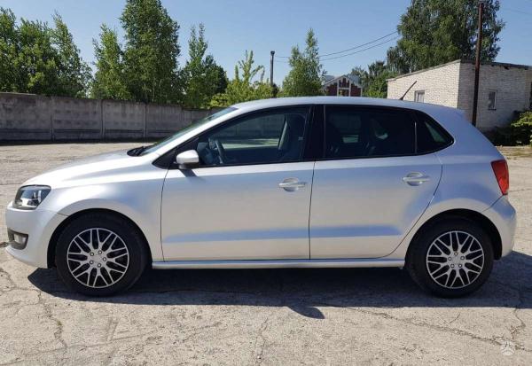 Pelēks Volkswagen Polo 2011 Šauļi, ar dzinēja tilpumu 1.20 L un nobraukumu 260 tūkst. km par 3350 €, foto 7 vietnē AUTOMOTO.COM.LV