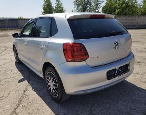 Pelēks Volkswagen Polo 2011 Šauļi, ar dzinēja tilpumu 1.20 L un nobraukumu 260 tūkst. km par 3350 €, foto 9 vietnē AUTOMOTO.COM.LV