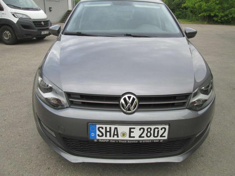 Grey Volkswagen Polo 2011 in Kelme, with an engine capacity of 1.20 L and mileage of 146 thousand km for 3850 €, photo 3 on AUTOMOTO.COM.LV