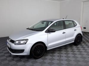 Grey Volkswagen Polo 2011 in Tallinn, with an engine capacity of 1.40 L and mileage of 266 thousand km for 2399 €, photo 11 on AUTOMOTO.COM.LV