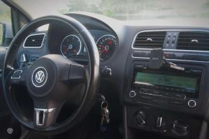 Pelēks Volkswagen Polo 2011 Klaipėda, ar dzinēja tilpumu 1.60 L un nobraukumu 260 tūkst. km par 2800 €, foto 6 vietnē AUTOMOTO.COM.LV