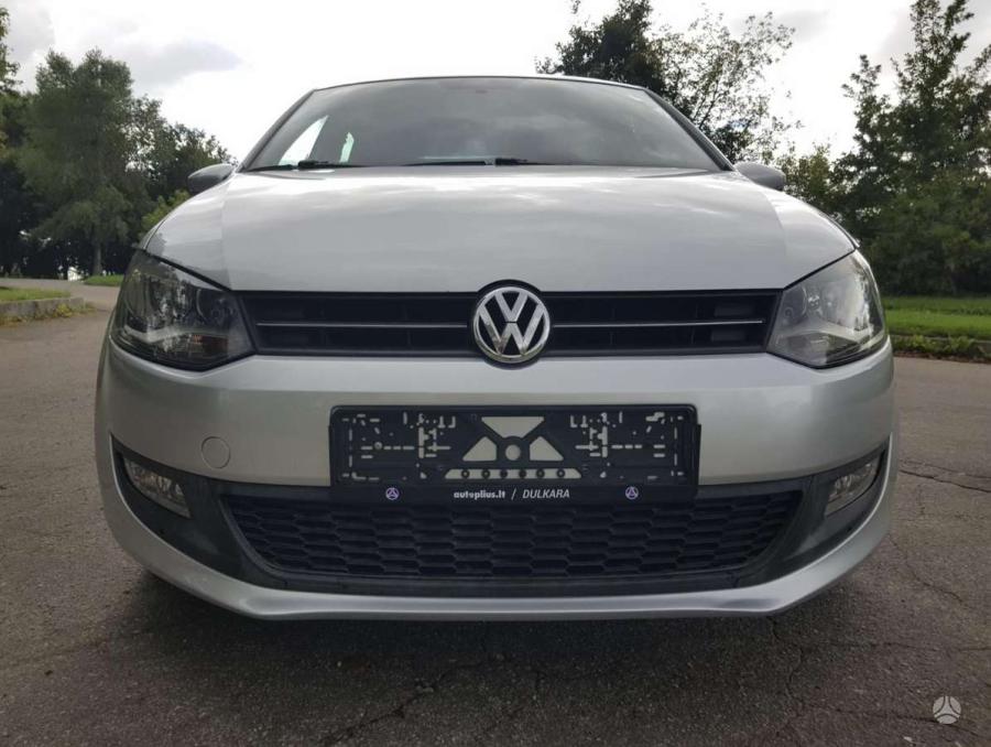 Pelēks Volkswagen Polo 2011 Šauļi, ar dzinēja tilpumu 1.20 L un nobraukumu 260 tūkst. km par 2950 €, foto 3 vietnē AUTOMOTO.COM.LV