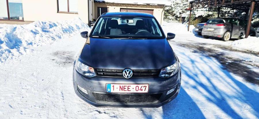 Pelēks Volkswagen Polo 2012 Viļņa, ar dzinēja tilpumu 1.39 L un nobraukumu 186 tūkst. km par 5790 €, foto 2 vietnē AUTOMOTO.COM.LV