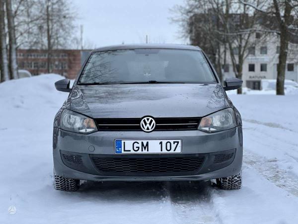 Pelēks Volkswagen Polo 2012 Klaipėda, ar dzinēja tilpumu 1.20 L un nobraukumu 193 tūkst. km par 3350 €, foto 2 vietnē AUTOMOTO.COM.LV