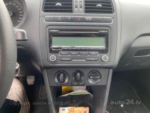 Pelēks Volkswagen Polo 2012 Tallina, ar dzinēja tilpumu 1.60 L un nobraukumu 260 tūkst. km par 3250 €, foto 10 vietnē AUTOMOTO.COM.LV