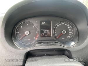 Pelēks Volkswagen Polo 2012 Tallina, ar dzinēja tilpumu 1.60 L un nobraukumu 260 tūkst. km par 3250 €, foto 13 vietnē AUTOMOTO.COM.LV
