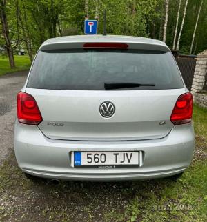 Pelēks Volkswagen Polo 2012 Tallina, ar dzinēja tilpumu 1.40 L un nobraukumu 135 tūkst. km par 5100 €, foto 5 vietnē AUTOMOTO.COM.LV