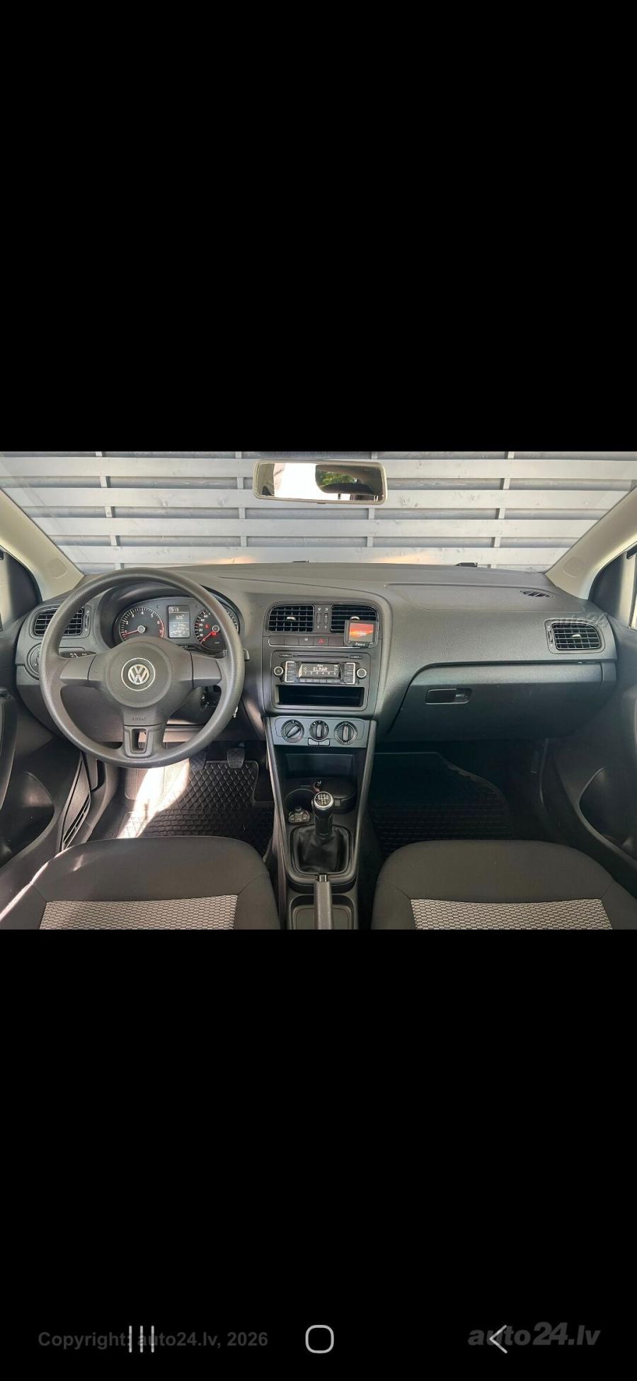 Grey Volkswagen Polo 2012 in Tallinn, with an engine capacity of 1.40 L and mileage of 135 thousand km for 5400 €, photo 11 on AUTOMOTO.COM.LV