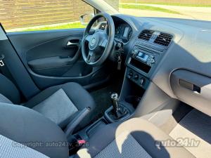 Pelēks Volkswagen Polo 2012 Tallina, ar dzinēja tilpumu 1.20 L un nobraukumu 176 tūkst. km par 3800 €, foto 13 vietnē AUTOMOTO.COM.LV