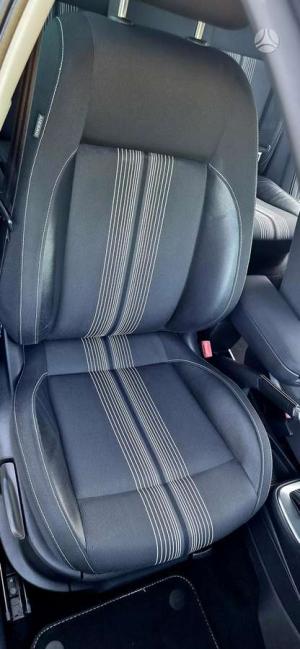 Pelēks Volkswagen Polo 2012 Tauragė, ar dzinēja tilpumu 1.60 L un nobraukumu 270 tūkst. km par 4900 €, foto 31 vietnē AUTOMOTO.COM.LV