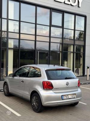 Pelēks Volkswagen Polo 2012 Viļņa, ar dzinēja tilpumu 1.20 L un nobraukumu 270 tūkst. km par 3200 €, foto 6 vietnē AUTOMOTO.COM.LV