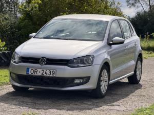 Grey Volkswagen Polo 2012 in Bauska, with an engine capacity of 1.60 L and mileage of 233 thousand km for 6000 €, photo 3 on AUTOMOTO.COM.LV