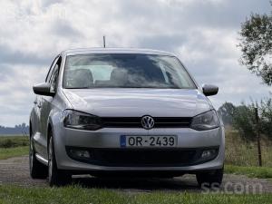 Grey Volkswagen Polo 2012 in Bauska, with an engine capacity of 1.60 L and mileage of 233 thousand km for 6000 €, photo 9 on AUTOMOTO.COM.LV