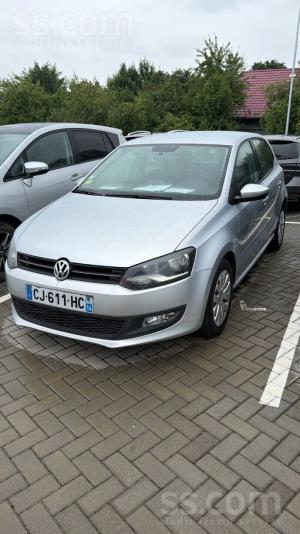 Grey Volkswagen Polo 2012 in Bauska, with an engine capacity of 1.60 L and mileage of 233 thousand km for 6000 €, photo 26 on AUTOMOTO.COM.LV