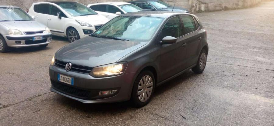 Pelēks Volkswagen Polo 2013 Ukmergė, ar dzinēja tilpumu 1.60 L un nobraukumu 286 tūkst. km par 3999 €, foto 2 vietnē AUTOMOTO.COM.LV