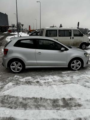 Grey Volkswagen Polo 2013 in Alytus, with an engine capacity of 1.39 L and mileage of 160 thousand km for 4500 €, photo 3 on AUTOMOTO.COM.LV