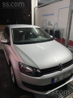 Grey Volkswagen Polo 2013 in Riga, with an engine capacity of 1.20 L and mileage of 134 thousand km for 4150 €, photo 3 on AUTOMOTO.COM.LV