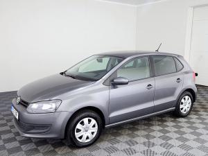 Grey Volkswagen Polo 2013 in Tallinn, with an engine capacity of 1.20 L and mileage of 222 thousand km for 2699 €, photo 3 on AUTOMOTO.COM.LV