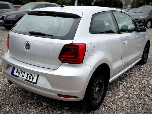 Pelēks Volkswagen Polo 2014 Kauņa, ar dzinēja tilpumu 1.20 L un nobraukumu 162 tūkst. km par 4299 €, foto 4 vietnē AUTOMOTO.COM.LV