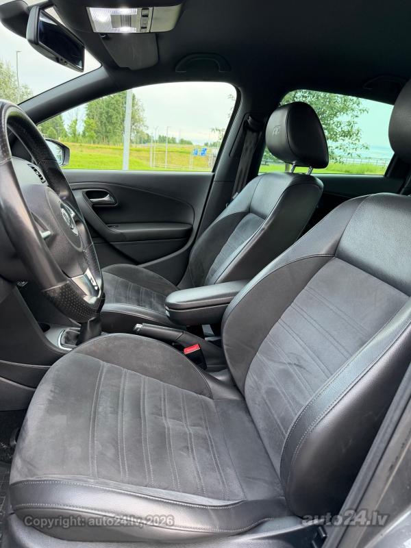 Pelēks Volkswagen Polo 2014 Tallina, ar dzinēja tilpumu 1.60 L un nobraukumu 370 tūkst. km par 5999 €, foto 5 vietnē AUTOMOTO.COM.LV