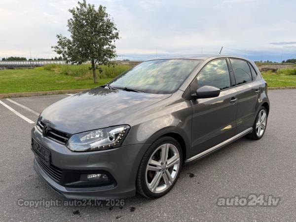 Pelēks Volkswagen Polo 2014 Tallina, ar dzinēja tilpumu 1.60 L un nobraukumu 370 tūkst. km par 5999 €, foto 9 vietnē AUTOMOTO.COM.LV