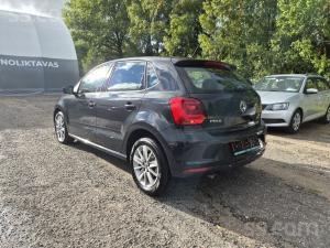 Grey Volkswagen Polo 2014 in Cesis, with an engine capacity of 1.40 L and mileage of 187 thousand km for 5900 €, photo 5 on AUTOMOTO.COM.LV