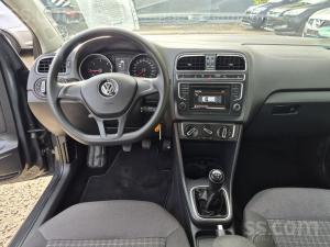 Grey Volkswagen Polo 2014 in Cesis, with an engine capacity of 1.40 L and mileage of 187 thousand km for 5900 €, photo 6 on AUTOMOTO.COM.LV