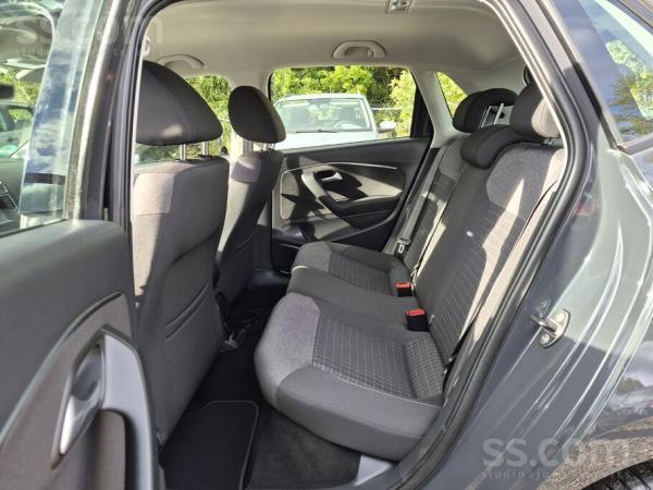 Grey Volkswagen Polo 2014 in Cesis, with an engine capacity of 1.40 L and mileage of 187 thousand km for 5900 €, photo 8 on AUTOMOTO.COM.LV