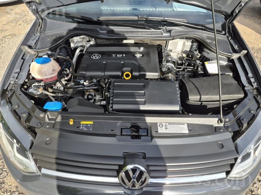 Grey Volkswagen Polo 2014 in Cesis, with an engine capacity of 1.40 L and mileage of 187 thousand km for 5900 €, photo 14 on AUTOMOTO.COM.LV