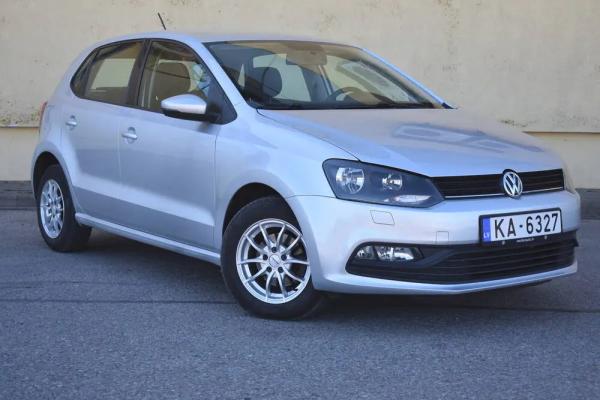 Grey Volkswagen Polo 2015 in Talsi, with an engine capacity of 1.40 L and mileage of 197 thousand km for 4500 €, photo 1 on AUTOMOTO.COM.LV