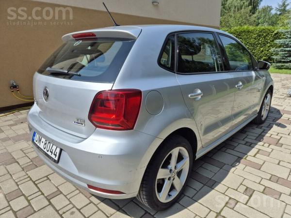 Pelēks Volkswagen Polo 2015 Rīga, ar dzinēja tilpumu 1.20 L un nobraukumu 169 tūkst. km par 6490 €, foto 5 vietnē AUTOMOTO.COM.LV
