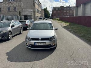 Pelēks Volkswagen Polo 2015 Liepāja, ar dzinēja tilpumu 1.40 L un nobraukumu 274 tūkst. km par 4750 €, foto  vietnē AUTOMOTO.COM.LV
