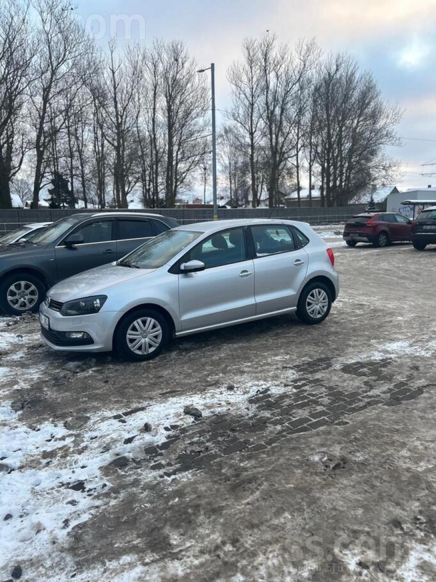 Pelēks Volkswagen Polo 2016 Liepāja, ar dzinēja tilpumu 1.40 L un nobraukumu 289 tūkst. km par 4800 €, foto 6 vietnē AUTOMOTO.COM.LV