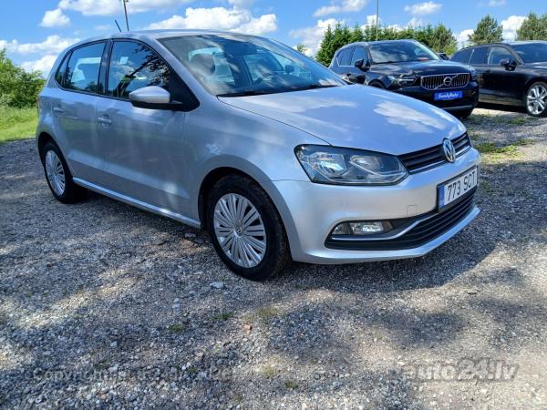 Grey Volkswagen Polo 2016 in Tartu, with an engine capacity of 1.40 L and mileage of 305 thousand km for 4900 €, photo 3 on AUTOMOTO.COM.LV