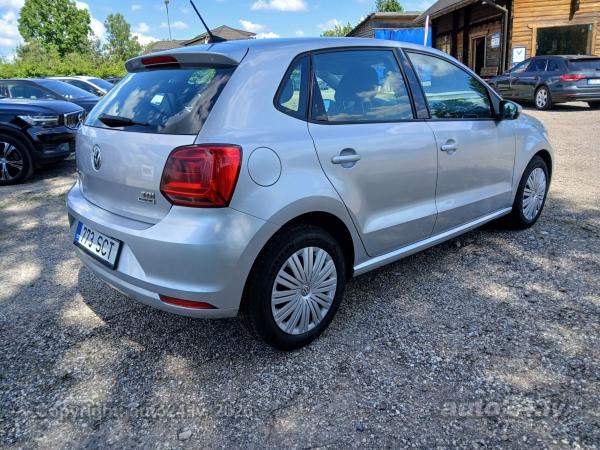 Grey Volkswagen Polo 2016 in Tartu, with an engine capacity of 1.40 L and mileage of 305 thousand km for 4900 €, photo 5 on AUTOMOTO.COM.LV