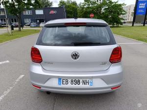Grey Volkswagen Polo 2016 in Panevezys, with an engine capacity of 1.20 L and mileage of 127 thousand km for 6300 €, photo 9 on AUTOMOTO.COM.LV