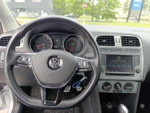 Grey Volkswagen Polo 2016 in Panevezys, with an engine capacity of 1.20 L and mileage of 127 thousand km for 6300 €, photo 16 on AUTOMOTO.COM.LV