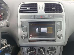 Grey Volkswagen Polo 2016 in Panevezys, with an engine capacity of 1.20 L and mileage of 127 thousand km for 6300 €, photo 19 on AUTOMOTO.COM.LV
