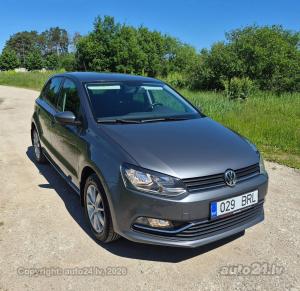 Pelēks Volkswagen Polo 2016 Tallina, ar dzinēja tilpumu 1.20 L un nobraukumu 100 tūkst. km par 8490 €, foto 3 vietnē AUTOMOTO.COM.LV